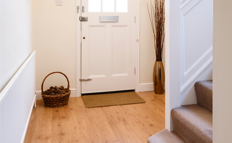 A Hall Radiator is the Best Way to Heat Your Hallway After All | Only ...